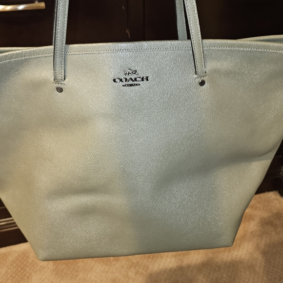 Coach | Bags | Coach Light Green Leather Tote | Poshmark